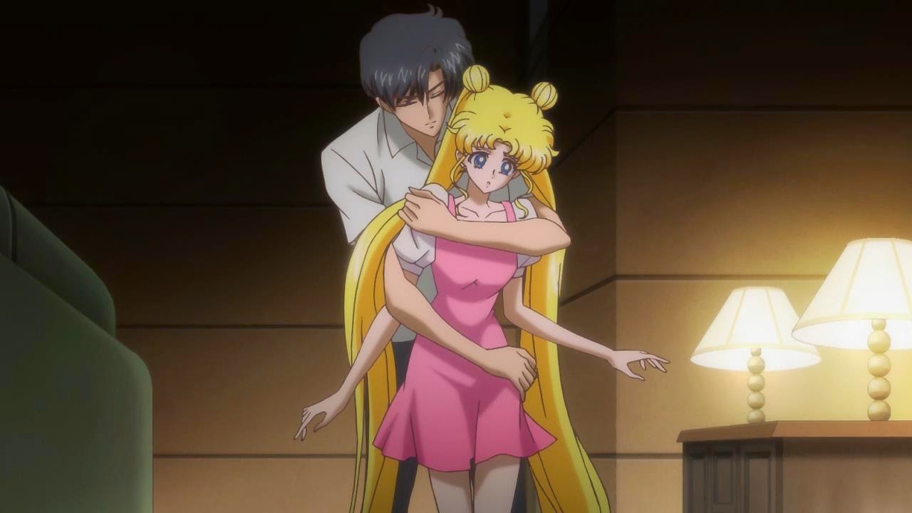 Sailor Moon Crystal Episode 19 Usagi And Mamoru Get A Little Bit Sexy
